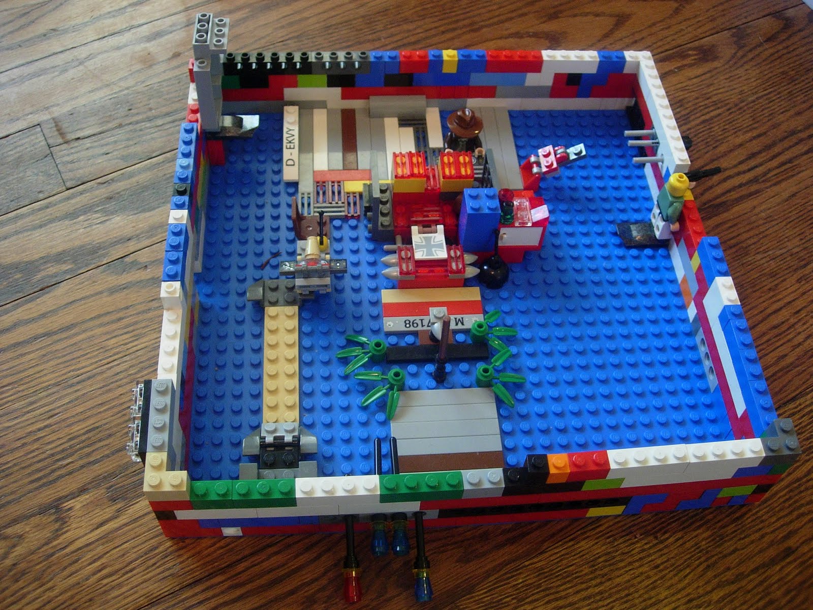 Simon and Griffin's Lego Blog: Fort Sumter with Indiana Jones and Ninja