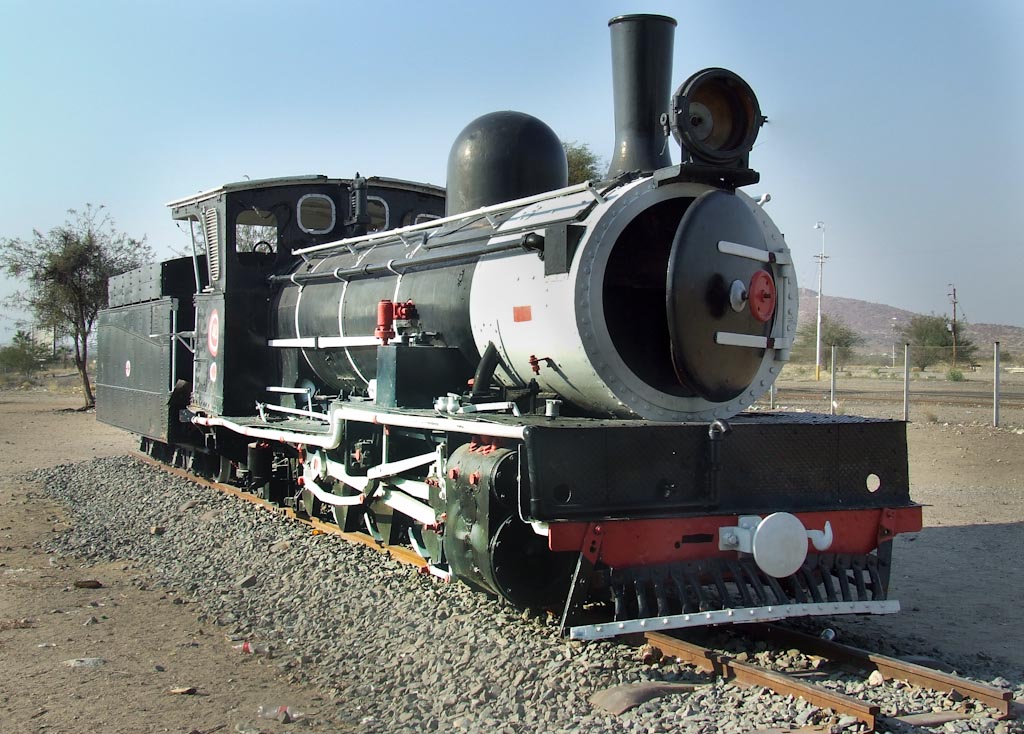 old STEAM LOCOMOTIVES in South Africa: Usakos, Namibia, steam ...