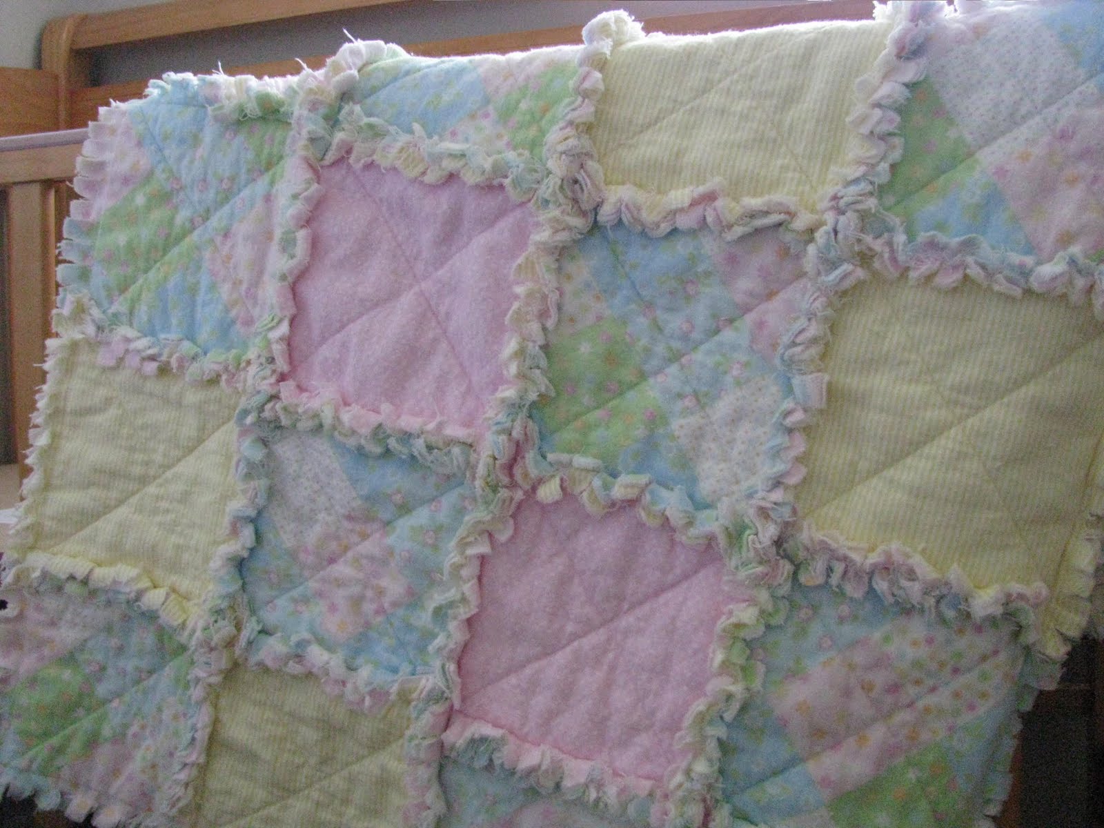 Chambers Girls' Crafts: Rag Quilt