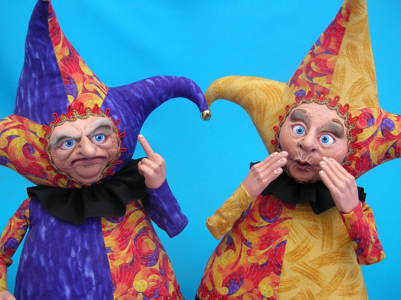 ODD-Jects d'Art: OBSCENE JESTERS