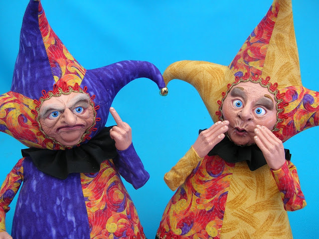 ODD-Jects d'Art: OBSCENE JESTERS