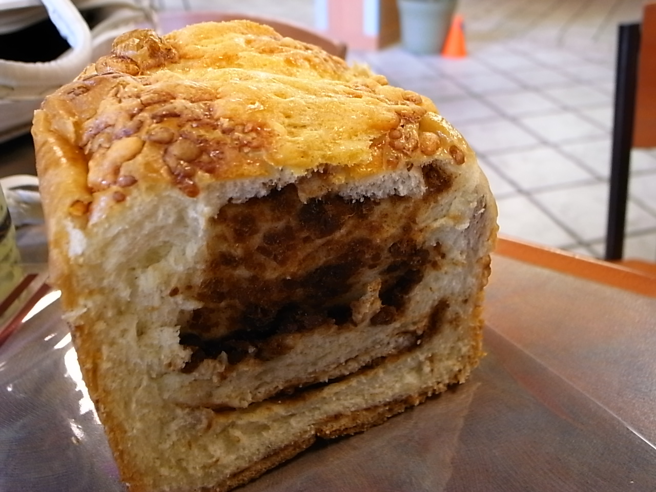 SHiRLEY SEES: Maple Castella Bakery #3-Finally a savoury bread!