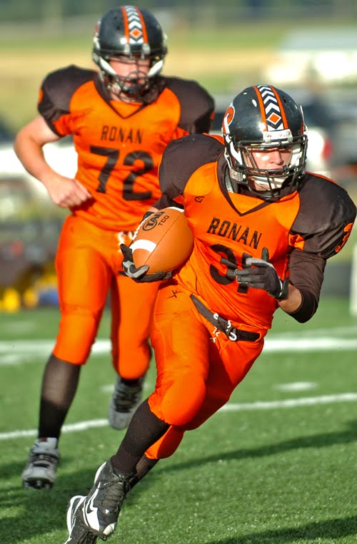 On the bleachers: 2010-09-05