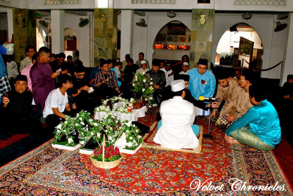 Velvet Chronicles: The Solemnisation - Dah Halal!