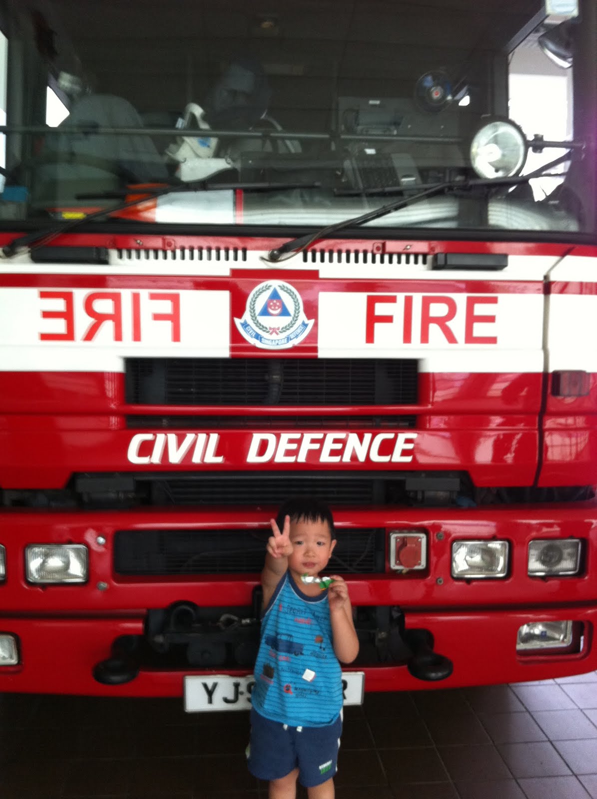 OuR BloG: Visit to Sengkang Fire Station