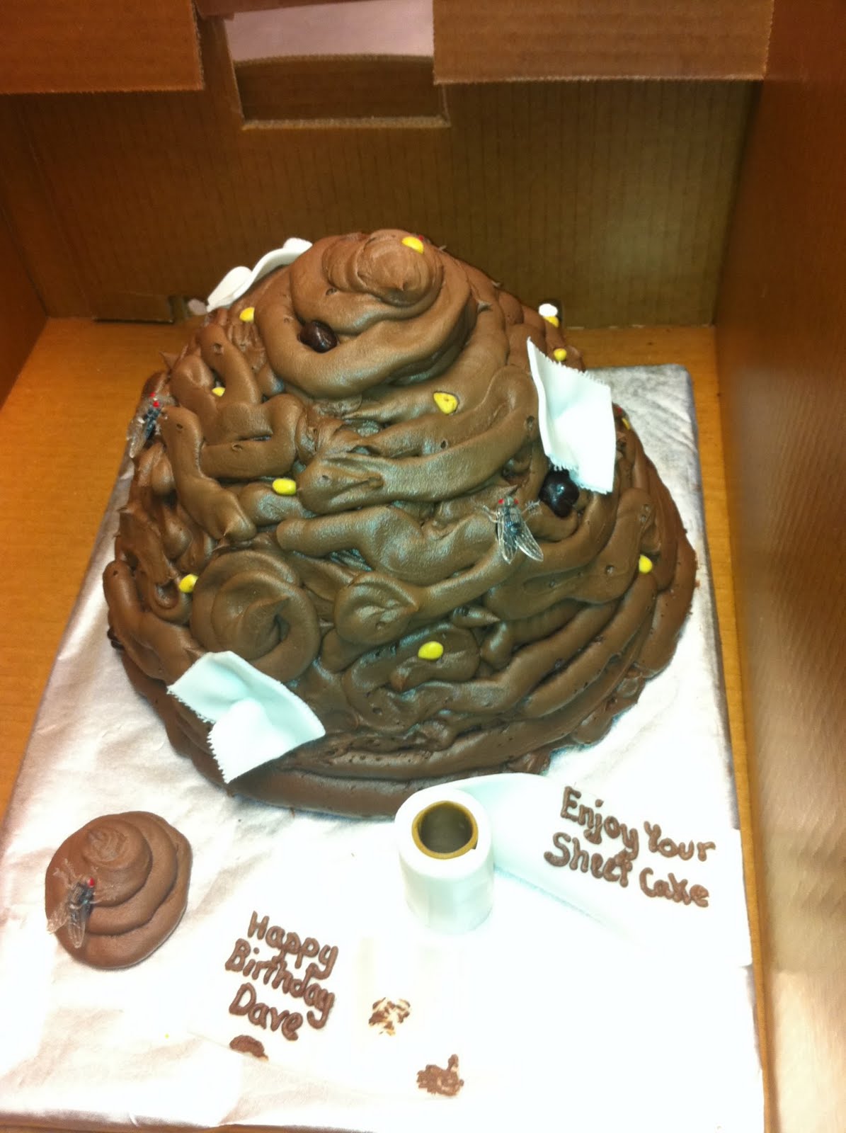 Real Restaurant Reviews From The Seacoast: Poop Cake FOUND