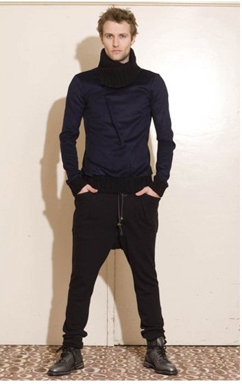 V I K T O R man: Tim Van Steenbergen Fall 2010