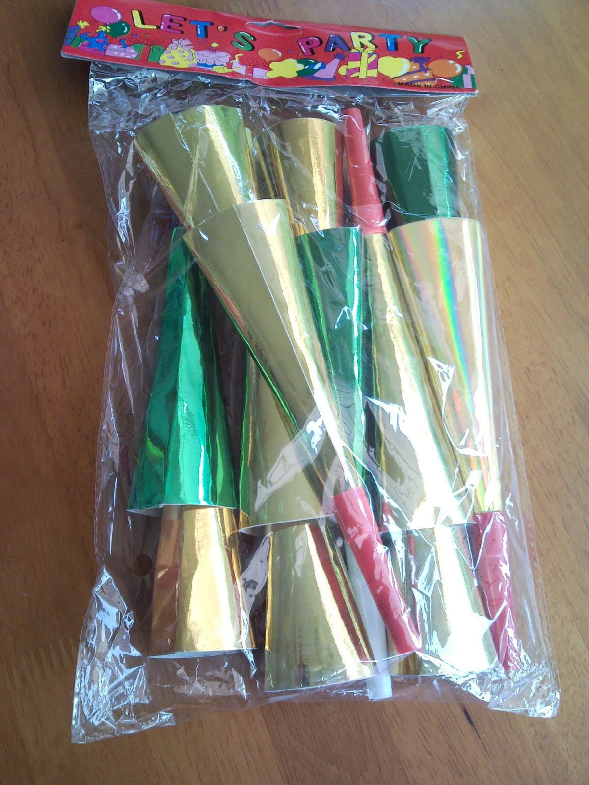 Fun Party 4 U: PAPER TRUMPET