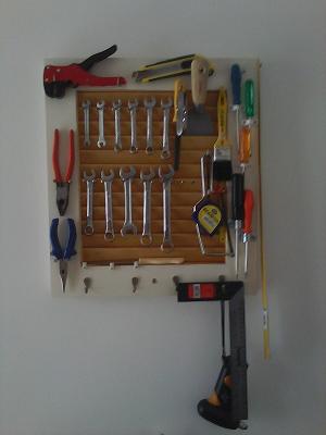 Blog Lazer na Madeira: Quadro de Ferramentas com Venezianas