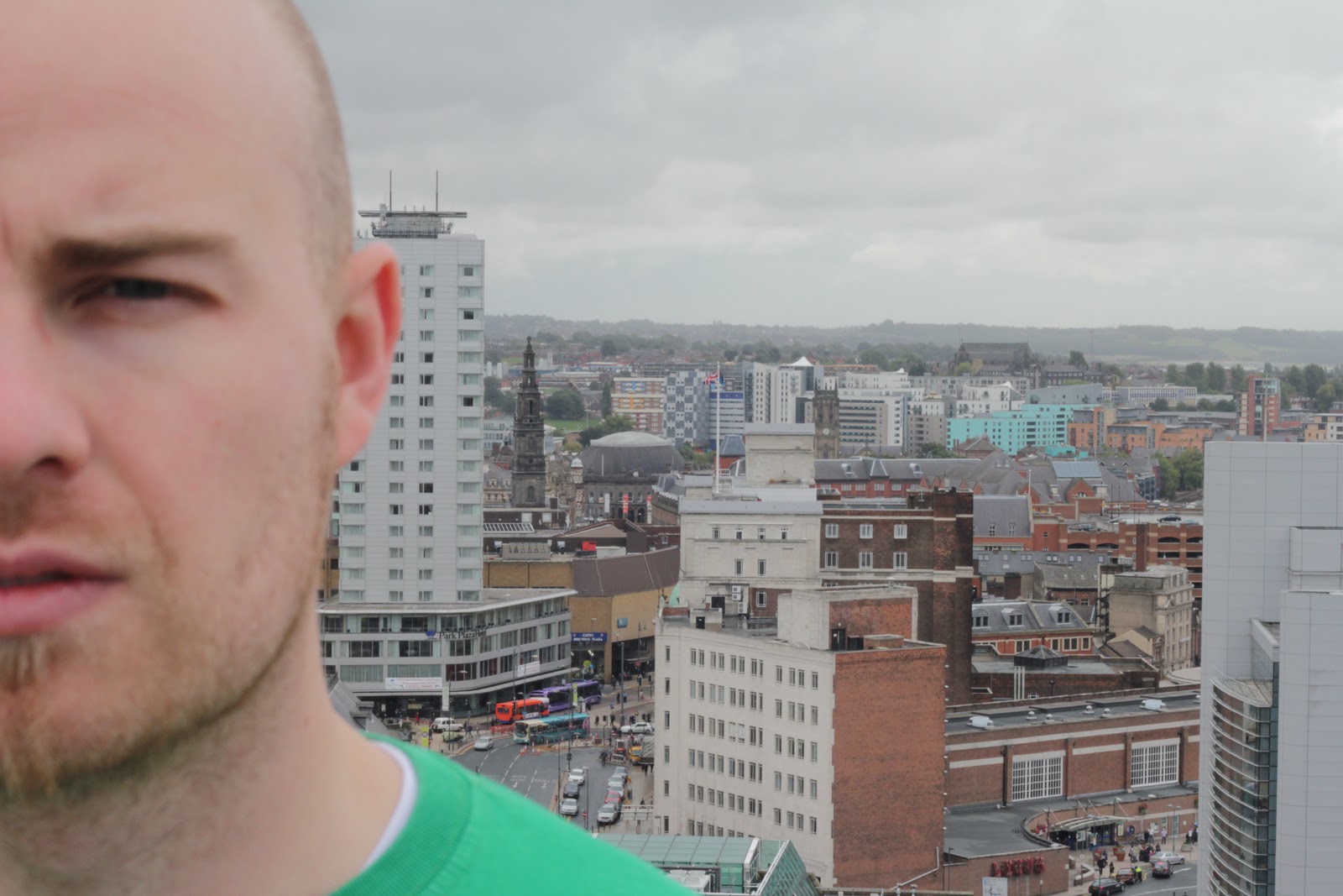 Shark Diver : Shark Diving : Swimming With Sharks: David Diley Against ...