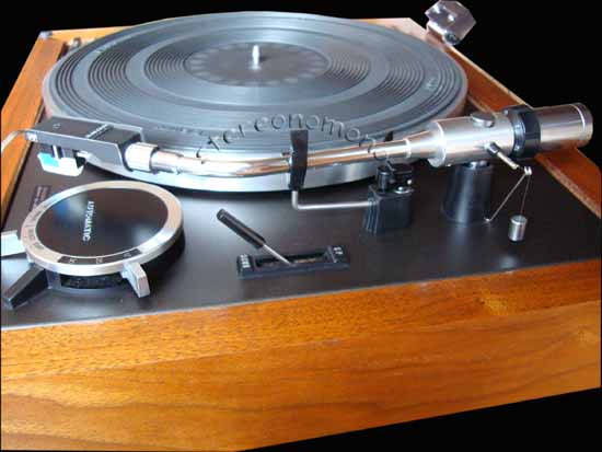 stereonomono - audio Hi Fi Compendium - 14 years on-line: SONY PS-5520