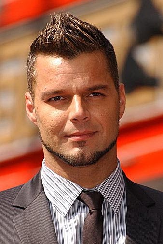 RICKY MARTIN FINALLY COMES OUT OF CLOSET