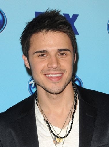 KRIS ALLEN NAMED AMERICAN IDOL WINNER