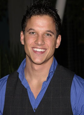 KANDER & EBB'S 'THE WORLD GOES ROUND'