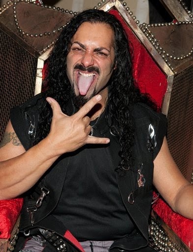 ANTONIO RESTIVIO SETS GUINNESS RECORDS