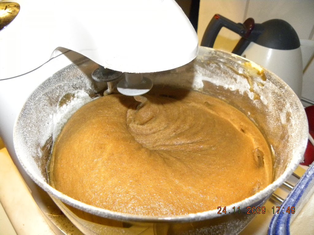 Annuska köögis: Piparkakkun taikina - piparkoogi taigen