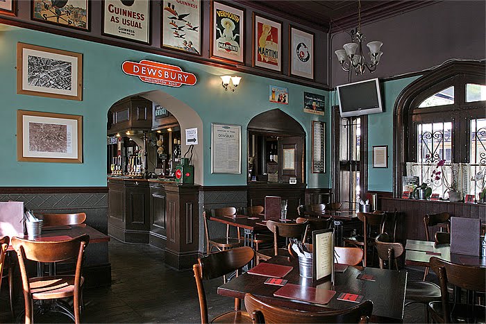 a swift one - West Riding Licensed Refreshment Rooms, Dewsbury