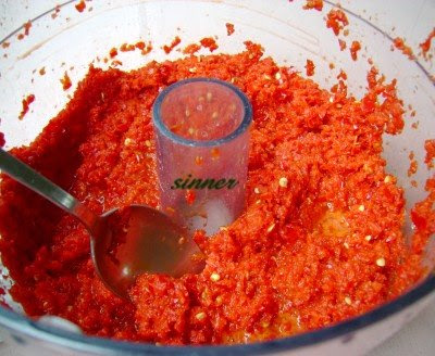 Homemade Fresh Chilli Paste | The Waitakere Redneck's Kitchen