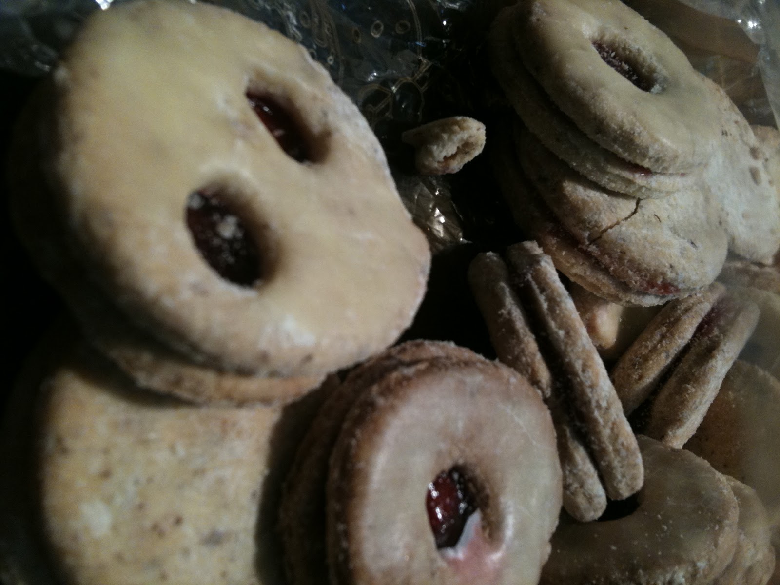 Bilingual Butter: Workday Linzer Cookies