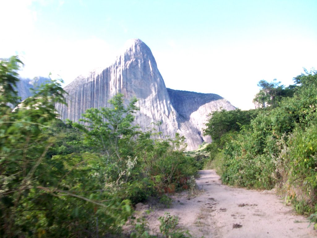 Recanto Pedra Riscada: Recanto Pedra Riscada/Trilhas e Paisagens Locais