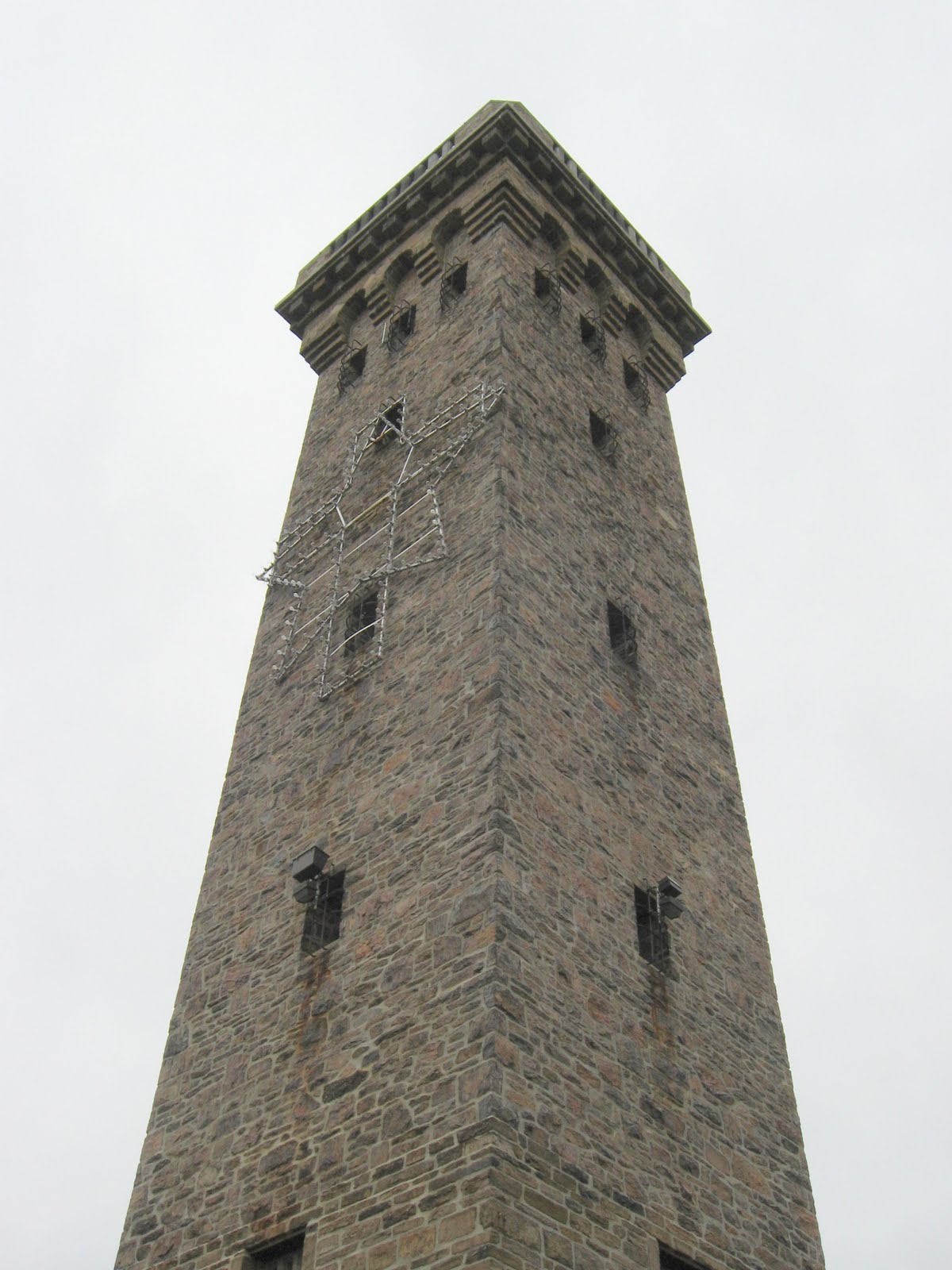 Outta the Way: William Penn Memorial Fire Tower