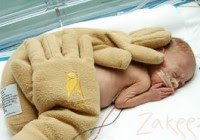 NICU Parent Support Blog: The Zaky - A Comforting Hand for Your NICU Baby