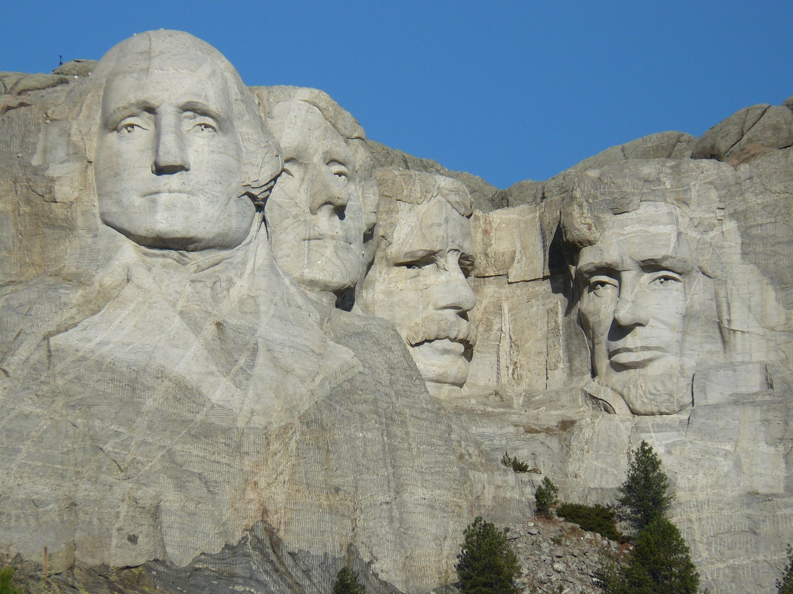 THE TAYLORS: October 25, 2010 - Mount Rushmore - Black Hills, South Dakota
