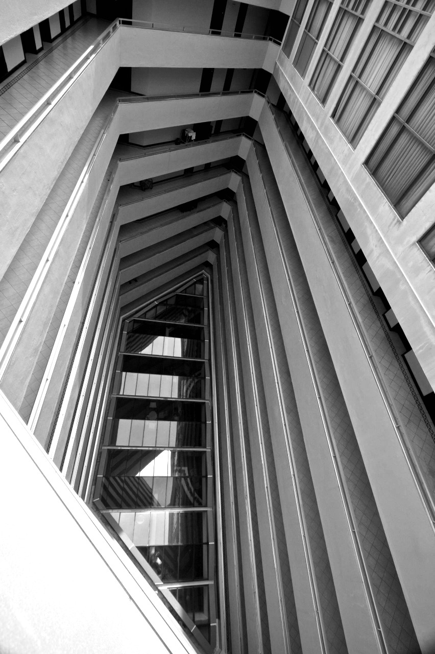 Art of Photography by Gary Bridger (c): 5:Diagonal lines.