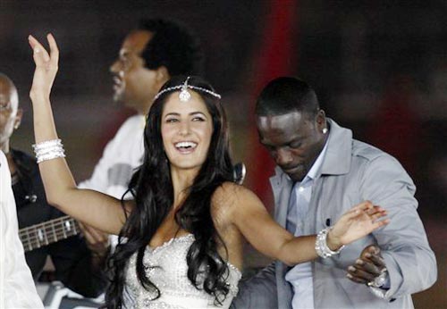 RARE PICTURES GALLERY: Akons pictures,,,,his wives his childrens and ...