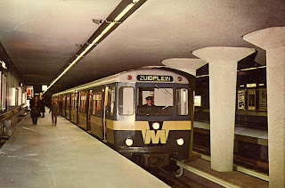 Openbaar Vervoer Wereldwijd: 40 Jaar Metro in Rotterdam