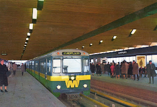Openbaar Vervoer Wereldwijd: 40 Jaar Metro in Rotterdam