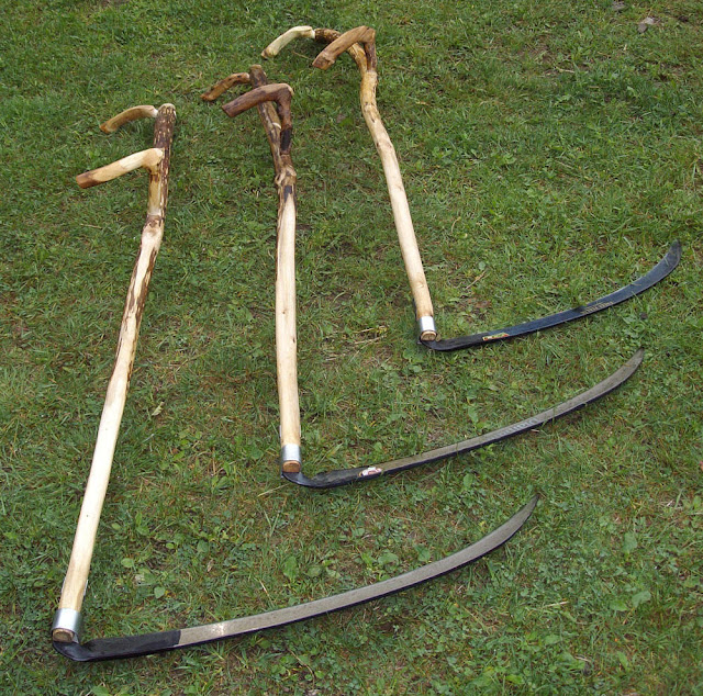 Scythe Connected: Snaths for Long Blades