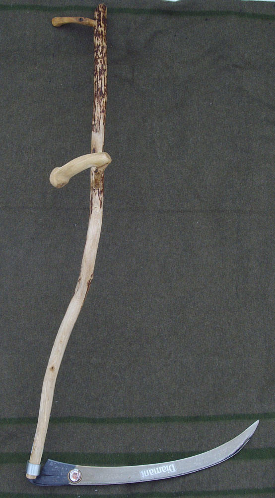 Scythe Connected: Snaths for Long Blades