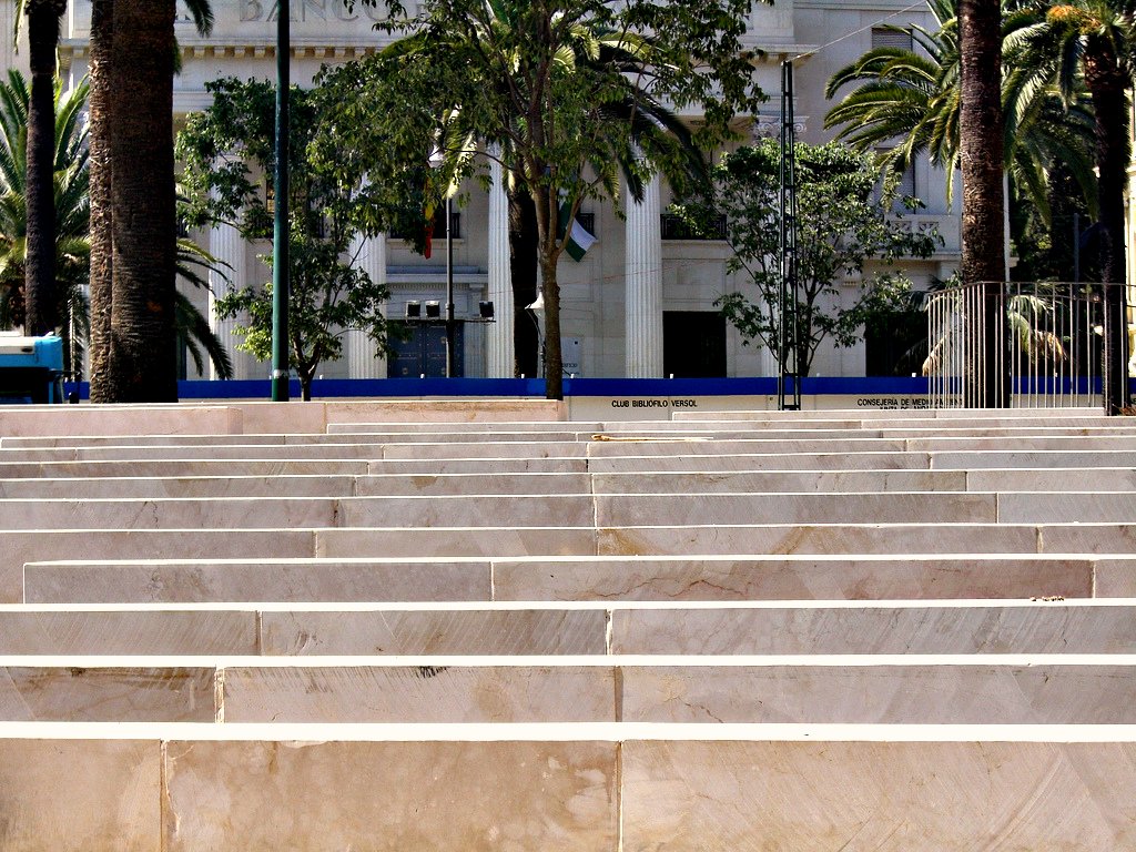 grafitis y paredes: Gradas de mármol