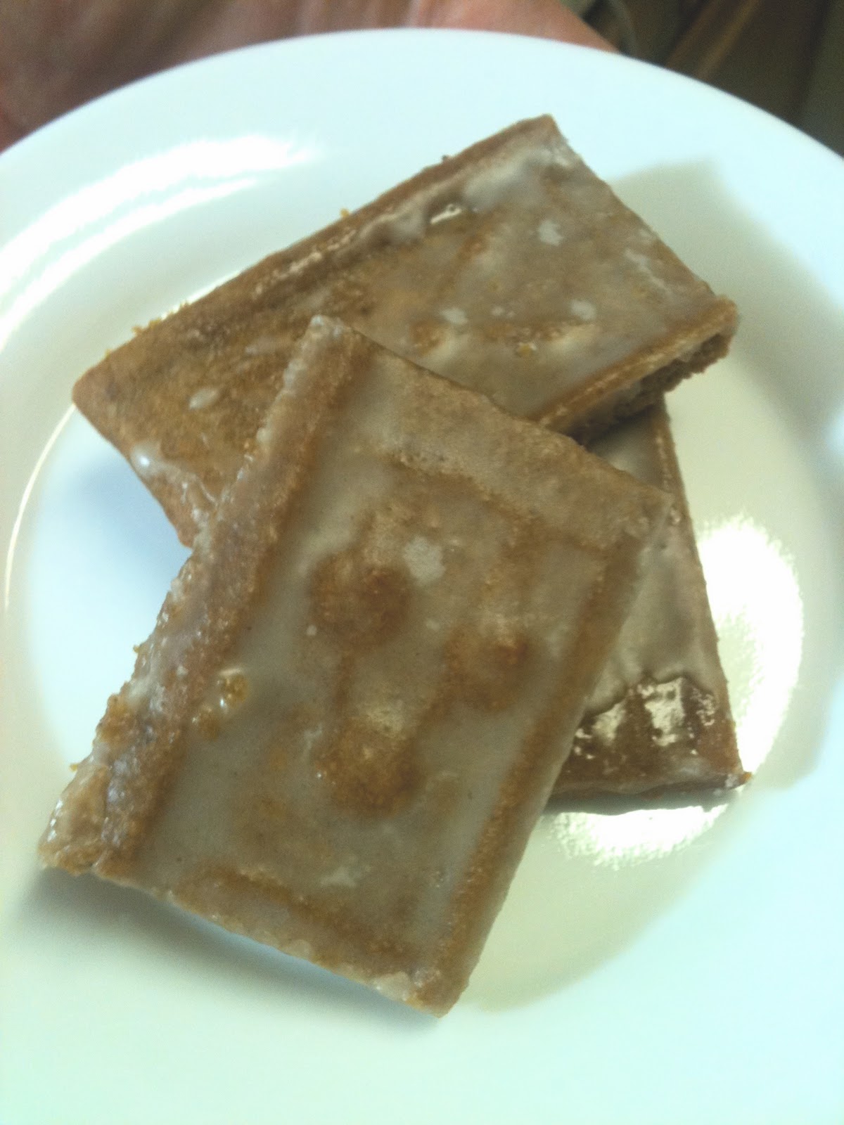 bipolar baking: Gingerbread Tiles: A New Spin On An Old Classic