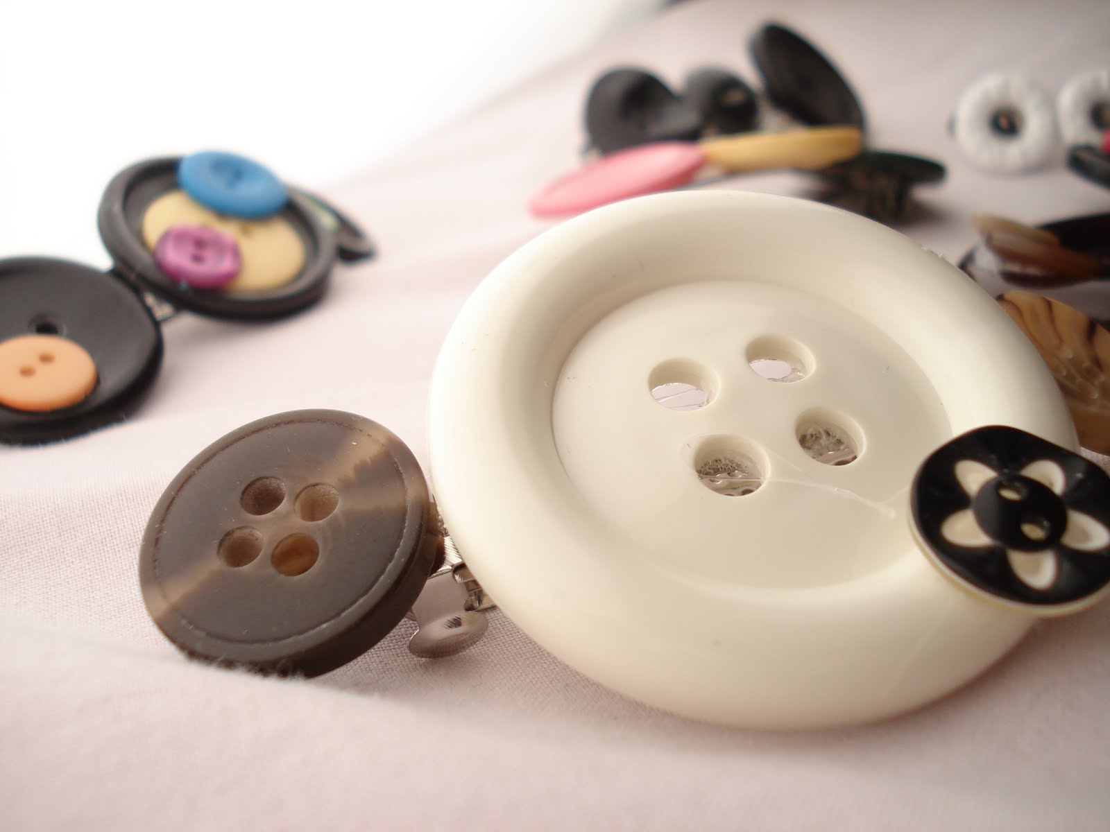 Origami Girl's Heroics: In which I list the things that make me happy