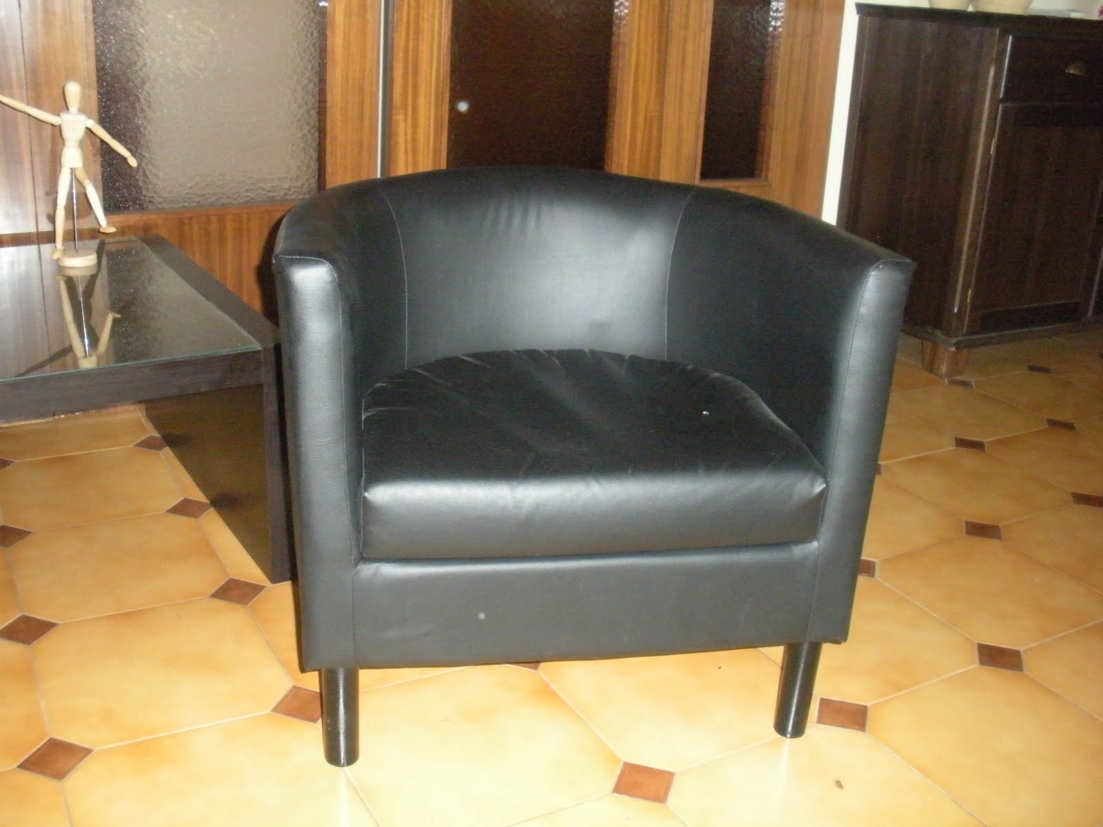 VENTA DE MATERIAL: Butaca negra