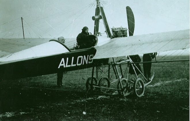 Tauben-Flugzeuge in Wr. Neustadt und Berlin