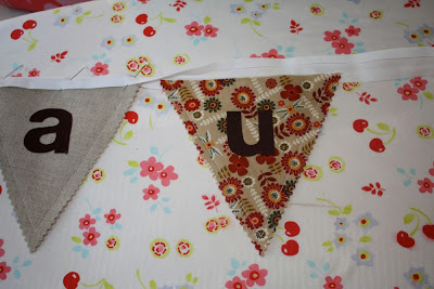 bunting tutorial and giveaway