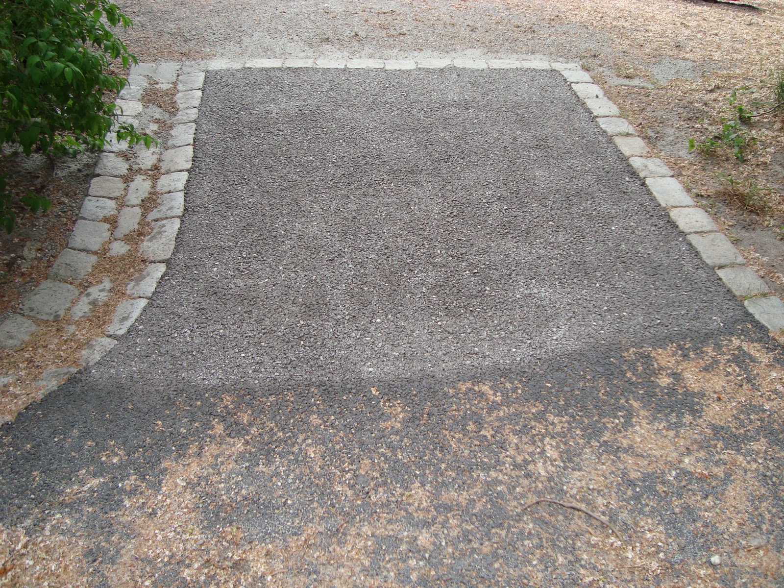 ALLBLÄSTRING AB: Sandblästring av bitumen på asfaltsytor