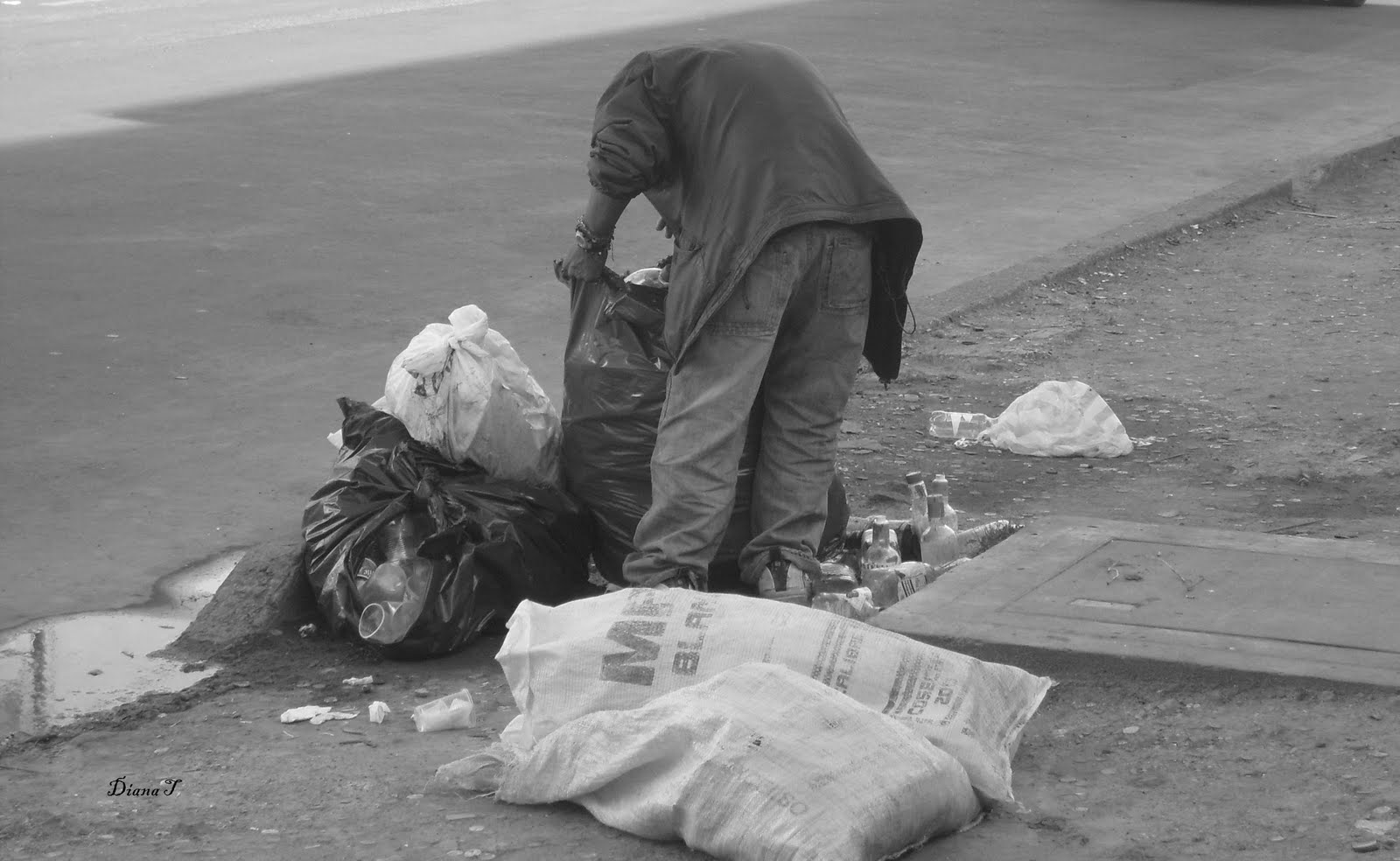 FOTOGRAFIA: INDIGENCIA
