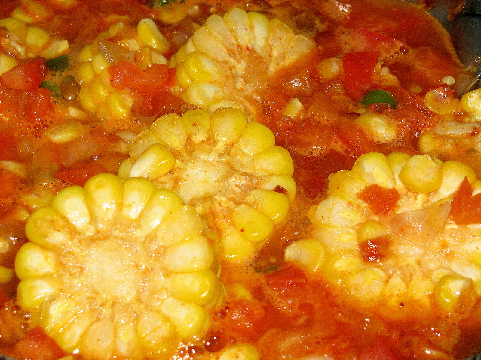 Straight from my kitchen !: Tomato Corn Wheels