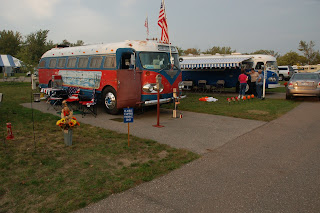 Living Off Grid - 45.05 N, 77.85 W: First Airstream rally