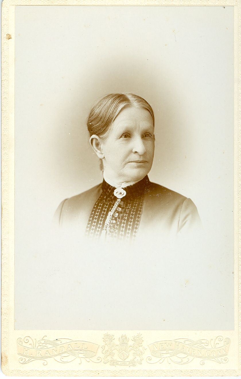 I *think* we're related!: Who is this fine fellow?