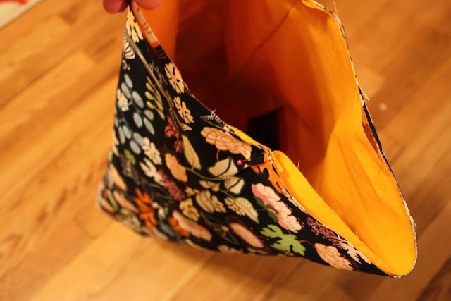 Bloom: Foldover Bag Tutorial from Anna @ Noodlehead