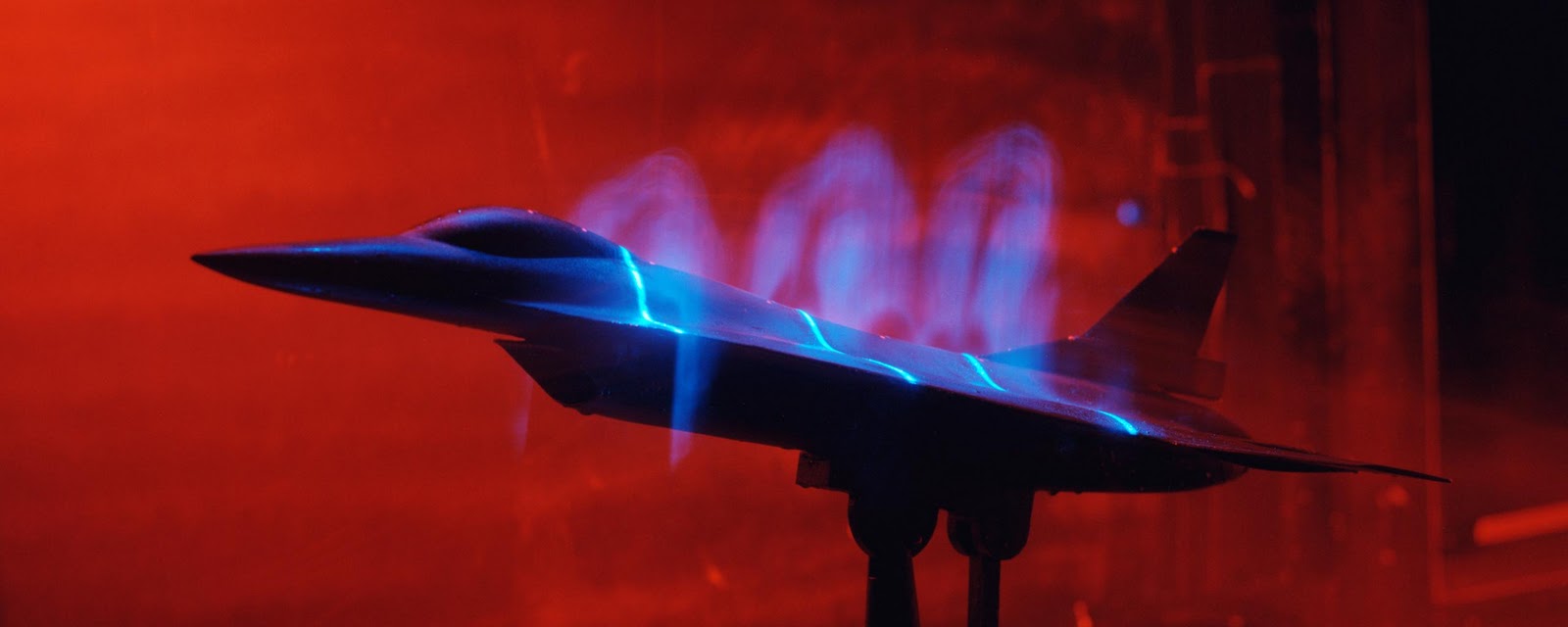 top wallpapers: Fighter Jet Dual Screen Wallpaper