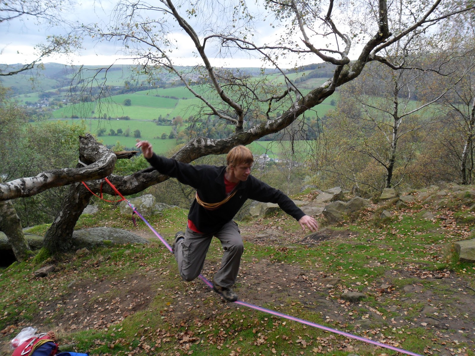 Winter Wonderings - Blog of a Ski Instructor: New Hobby - Slackline