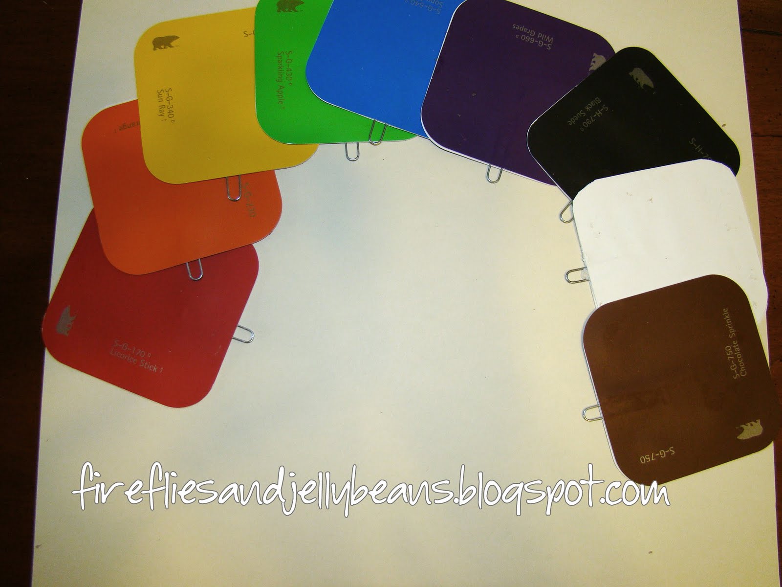 Mommy Tsunamis: Toddler Tuesday: Paint Sample Magnet Fish