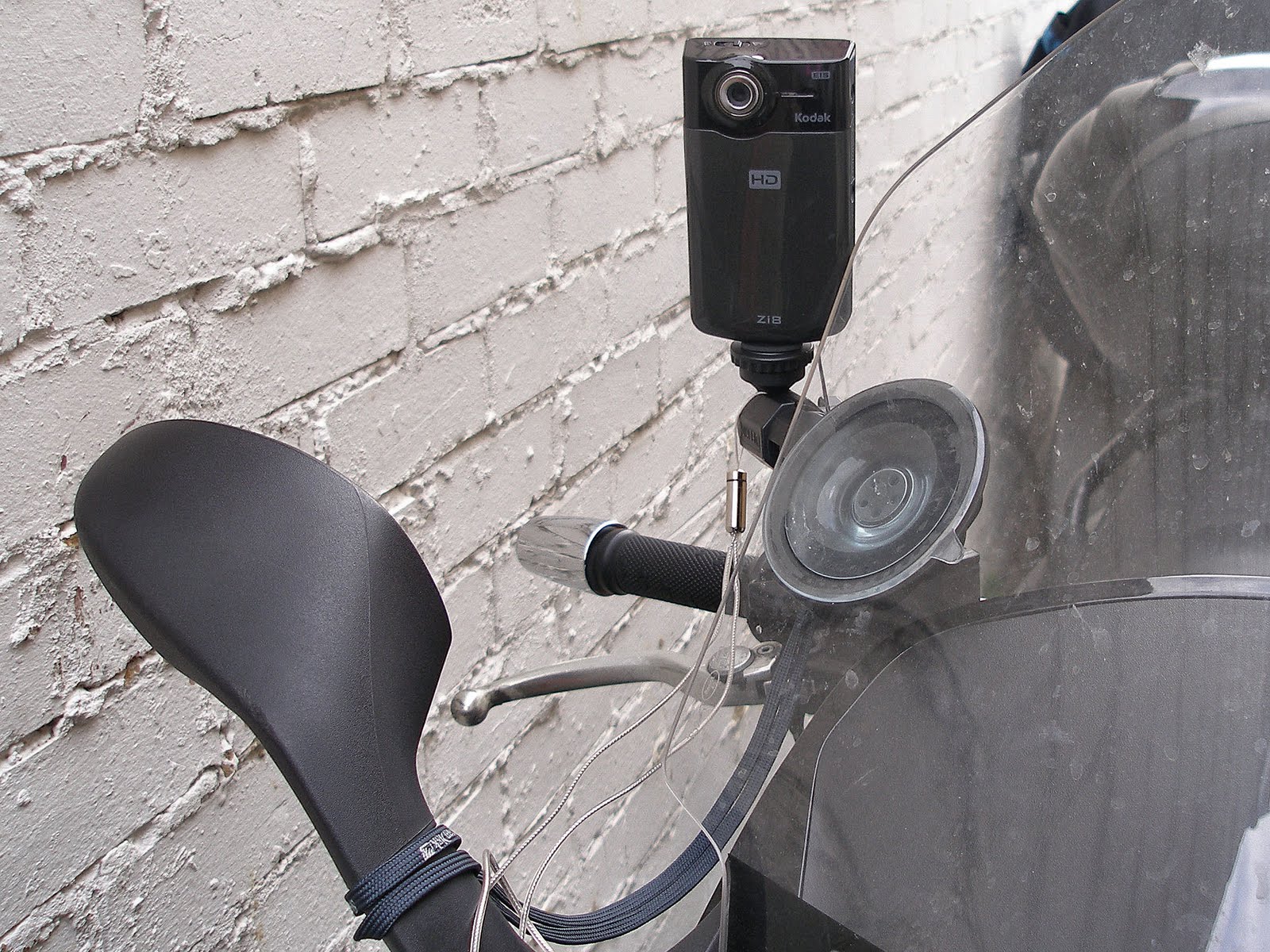 Terry's Gibson's Blog: Gadgets and the GP800 - the "Fat Gecko" Camera Mount