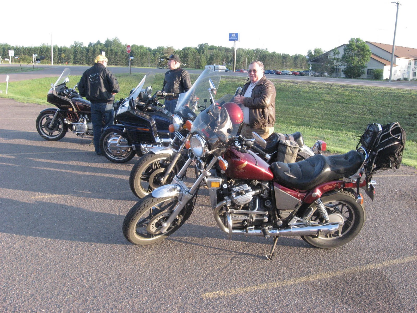 The Nobody Motorcycle Club: JOURNEY TO THE LIZARD